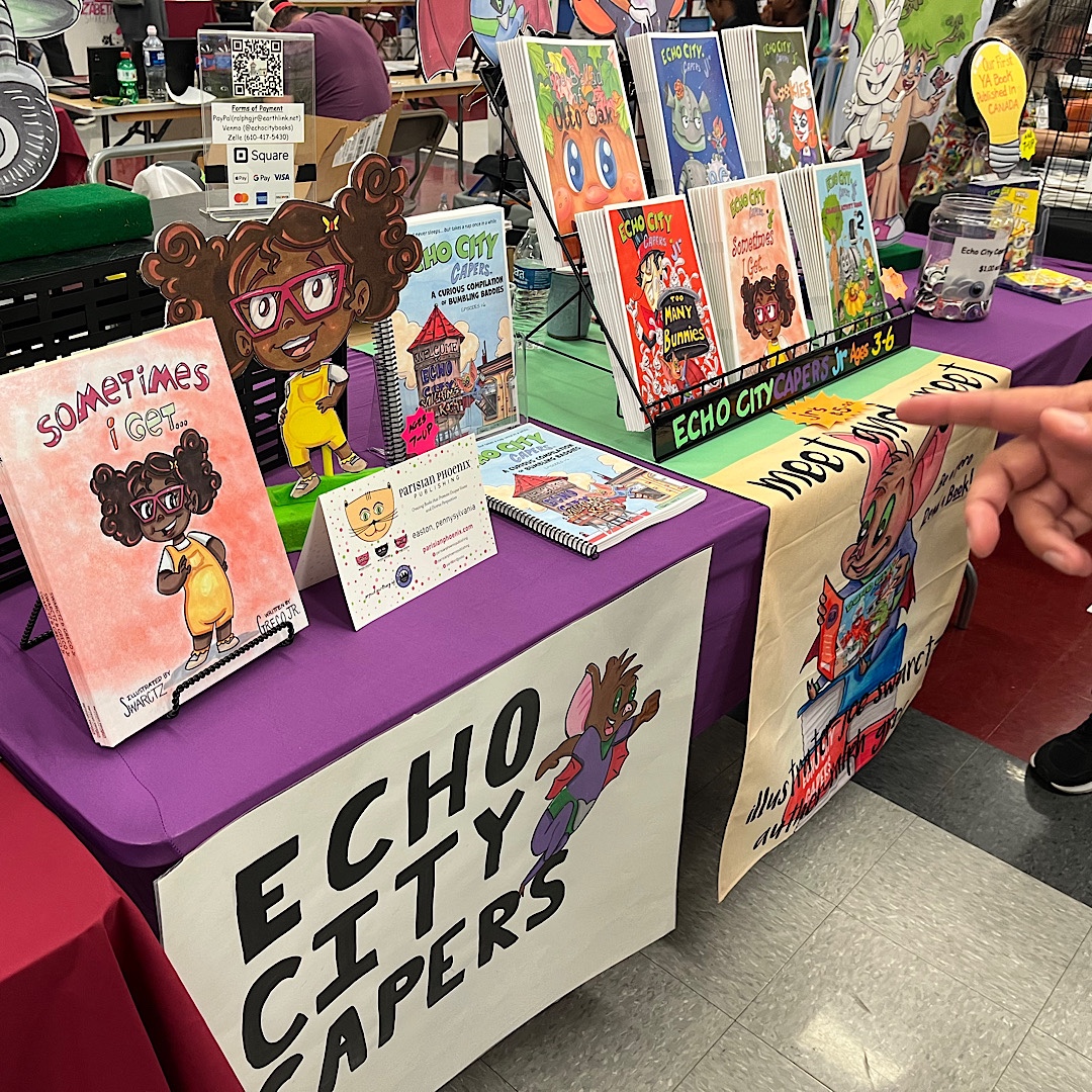 And today’s adventure… Phillipsburg Comic Con with Echo City Capers – Parisian Phoenix Publishing